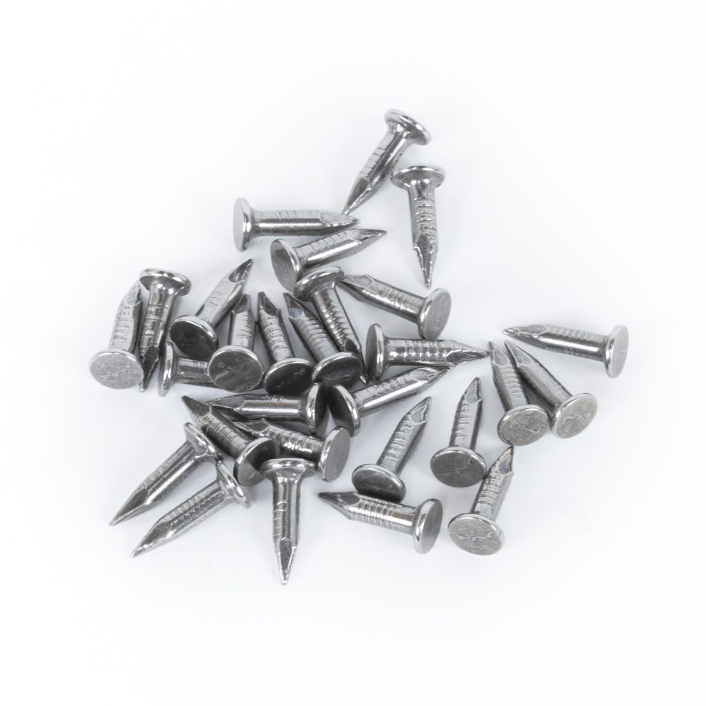10 GAUGE CONCRETE NAILS - ROBERTS®