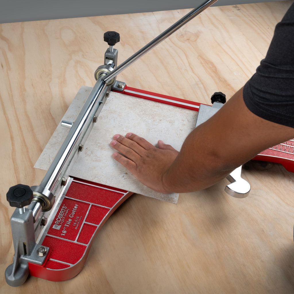 18" PRO VINYL TILE CUTTER - ROBERTS®